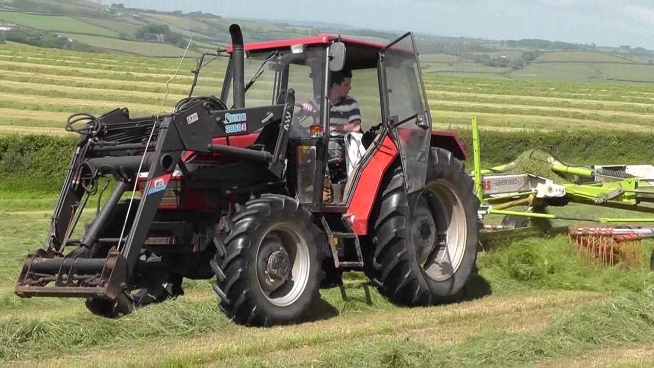 Silage in 2011 - Rake and Lift with Claas. - YouTube