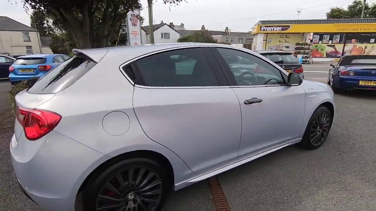 Alfa QV line - YouTube