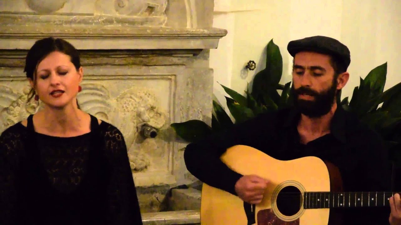 Το ξεφάντωμα - Β.Τσιτσάνης (To ksefantoma - V. Tsitsanis) - YouTube