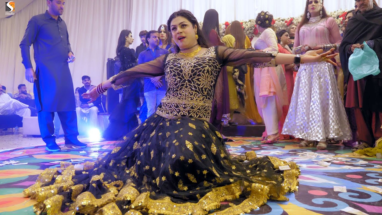 Yaar Tenu Taki Jana , Shawnya Khan Birthday Party Dance Performance ...