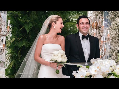 İŞTE HACI SABANCI VE NAZLI KAYI'NIN DÜĞÜN DANS'I!