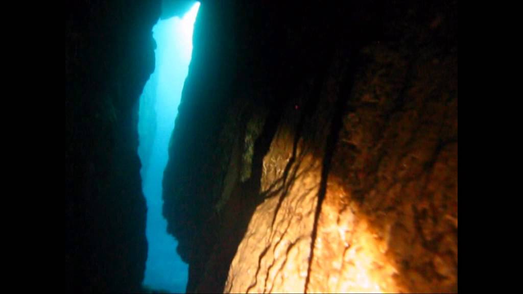 Cueva de los Peces, Cuba - YouTube
