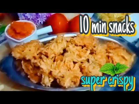 Crispy Laccha Aloo Pakoda | Street Style Potato Pakoda | Rainy Day Snack