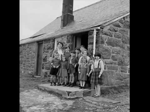 Capel Celyn - Tryweryn - YouTube