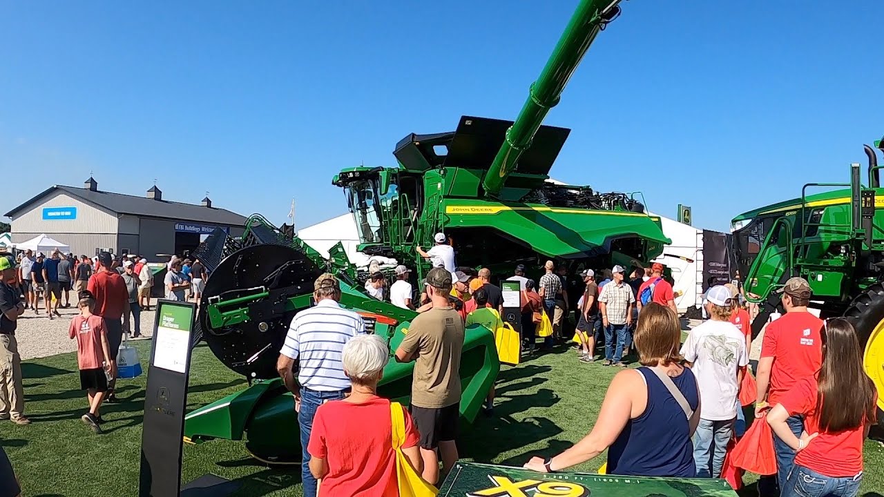 #HOT25 - The 2021 Farm Progress Show in Decatur - YouTube