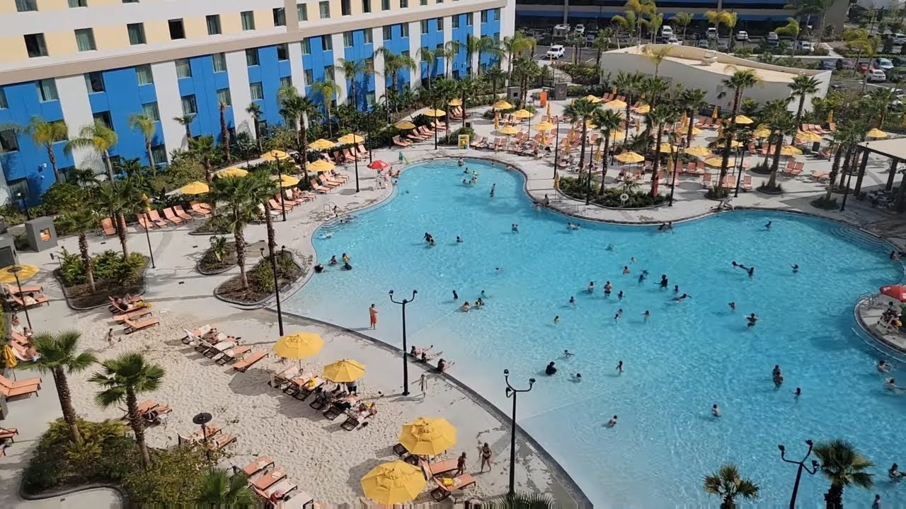 Quick Tour of The Universal's Endless Summer Resort Dockside Inn ...