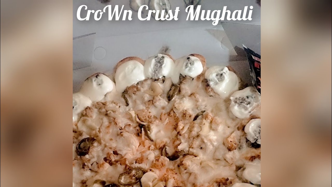 #crown Crust Mughlai Pizza 🤤🍕 #short #viral - YouTube