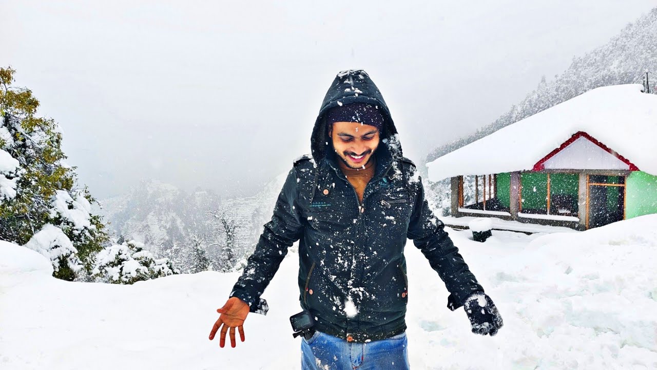 Snowfall in Mcleodganj | Snowfall in Dharamshala | Dharamkot | Snow ...