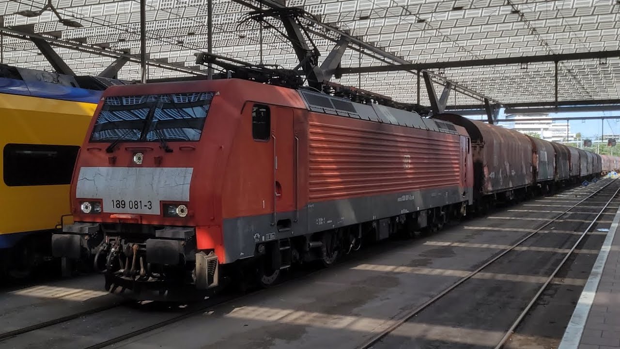 Unexpected DB Cargo Class 189 passing through Rotterdam on a mixed ...