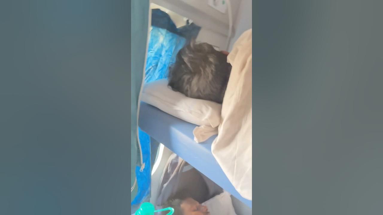 ham or hamare dost train 3 ac romantic masti karta huya 🤣🤣 ️ ️ ️ ️ ️ - YouTube