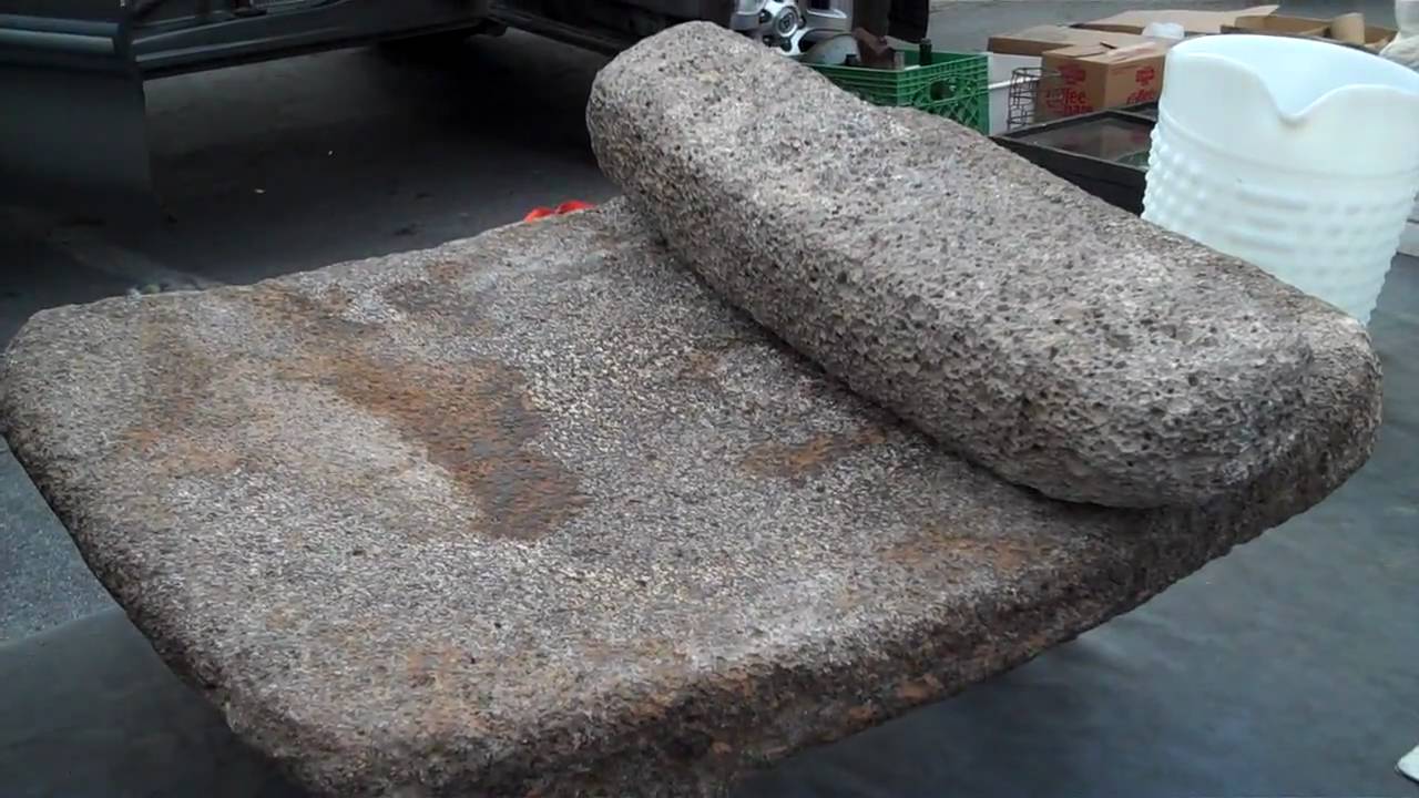 Anastasi Stone Metate; Metate Viejo de los Indios Antiquos.MP4 - YouTube