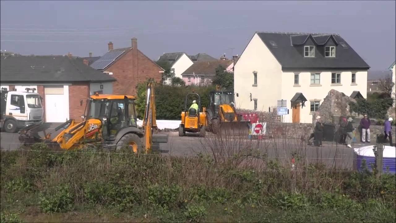 BUSES AND TRAINS AND CHANGES AT WATCHET 16 APRIL 2015 Part 1 - YouTube