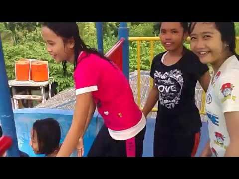 ABG belajar berenang, Lincah di kolam renang Jatirasa