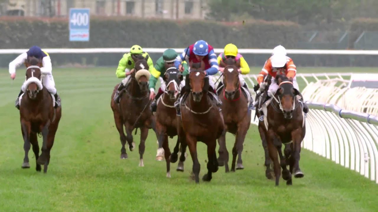 Spring Racing Carnival - YouTube