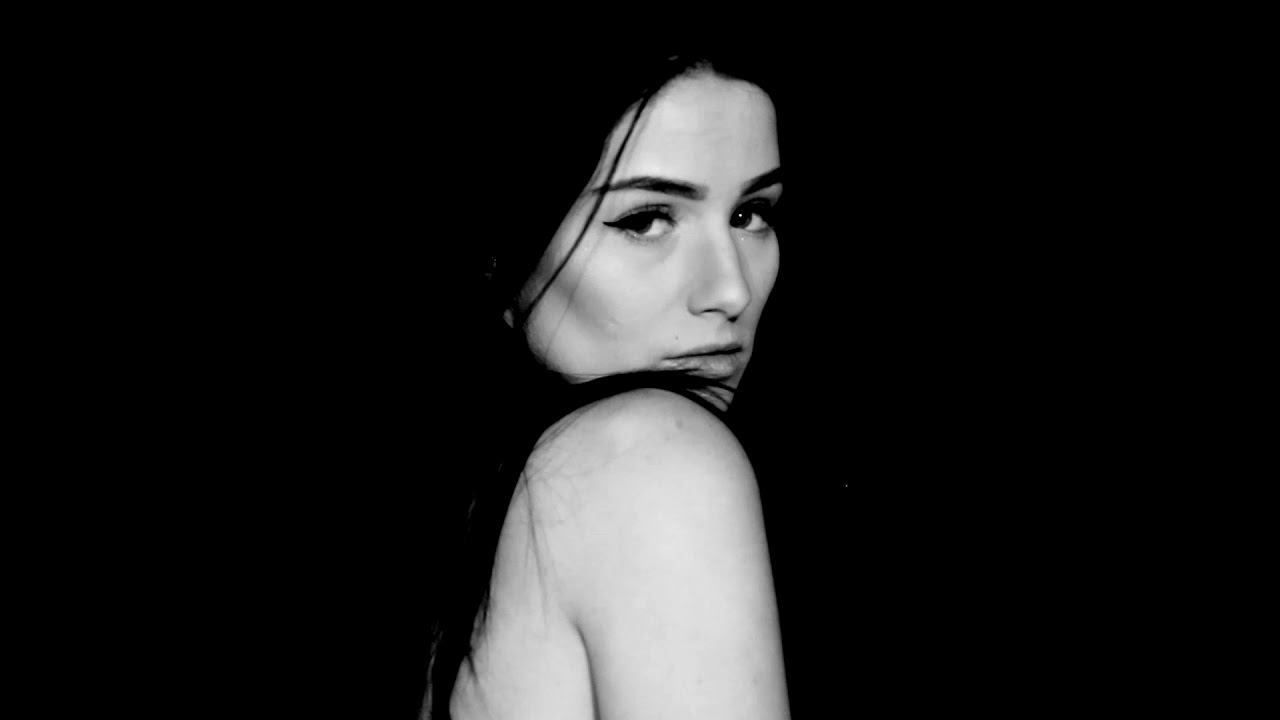 Michelle by Lisa Viola 🖤 - YouTube