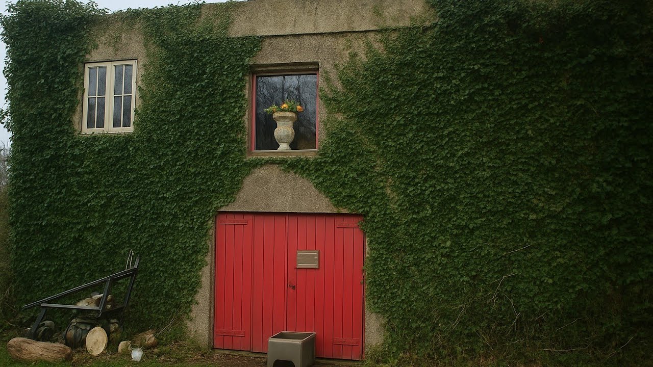 ABANDONED Man Cave & Shooting Social Lodge - WHAT DID WE FIND BEHIND ...