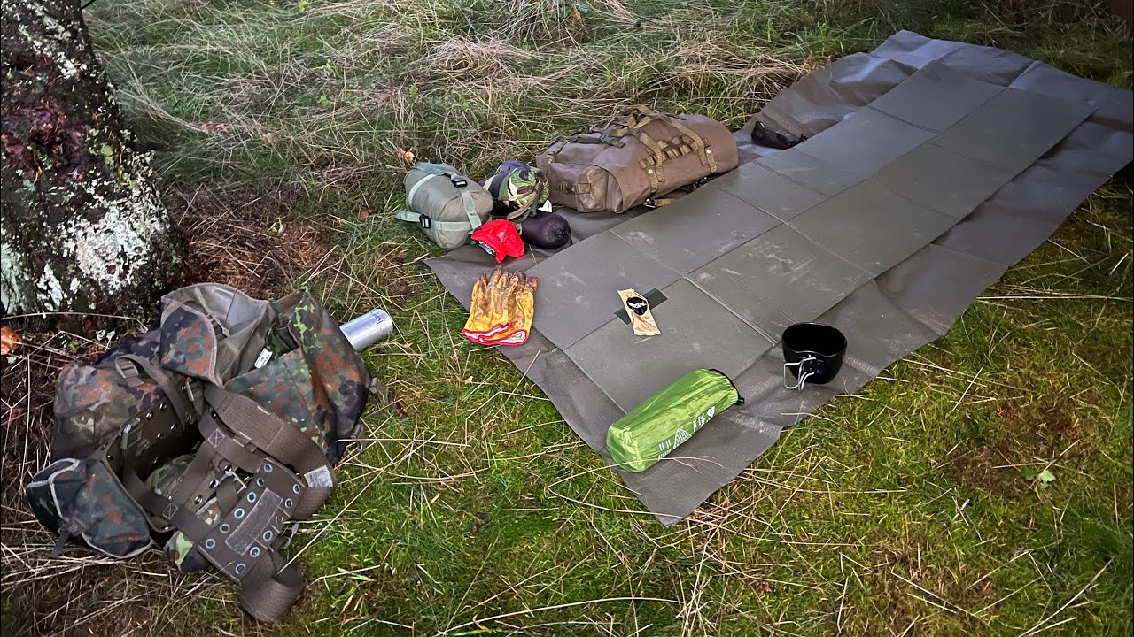 Solo overnight camp using old school military gear. Bundeswehr and ...