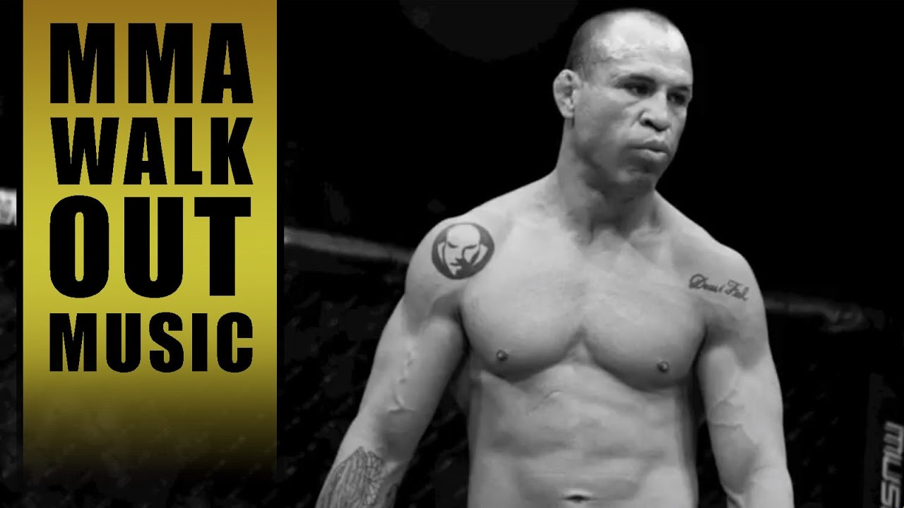MMA Entrance Music / Wanderlei "The Axe Murderer" Silva - YouTube