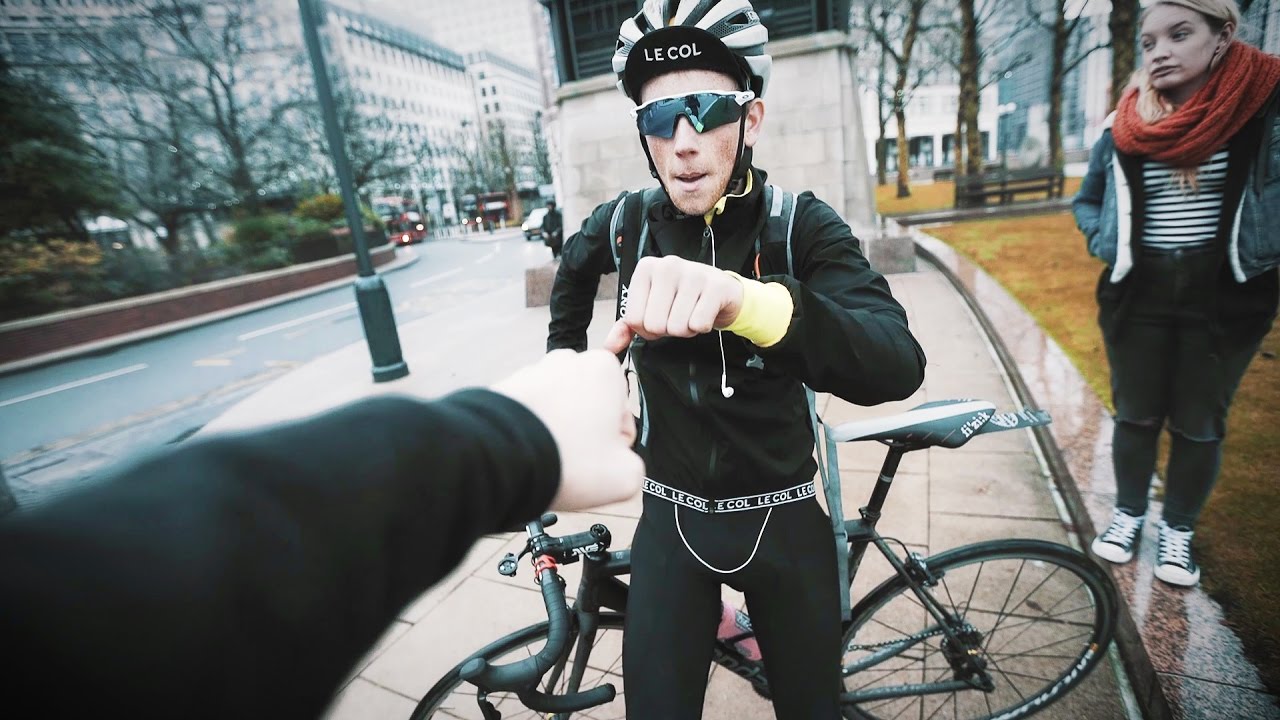 ANGRY CYCLIST ROAD RAGE - YouTube
