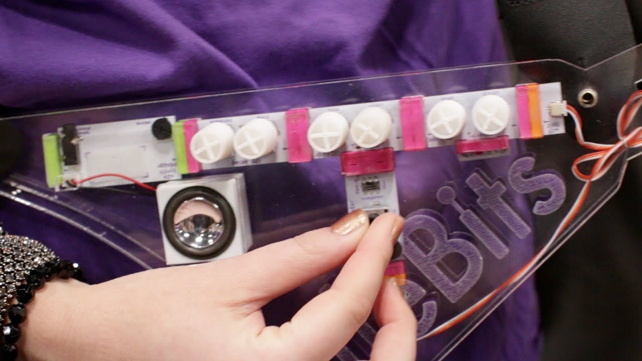Toy Fair 2014: LittleBits DIY Synth Kit - YouTube