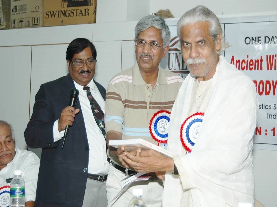 Dr. Alagar Ramanujam Talks on "God of Sankara and Gravity of Vethathiri ...