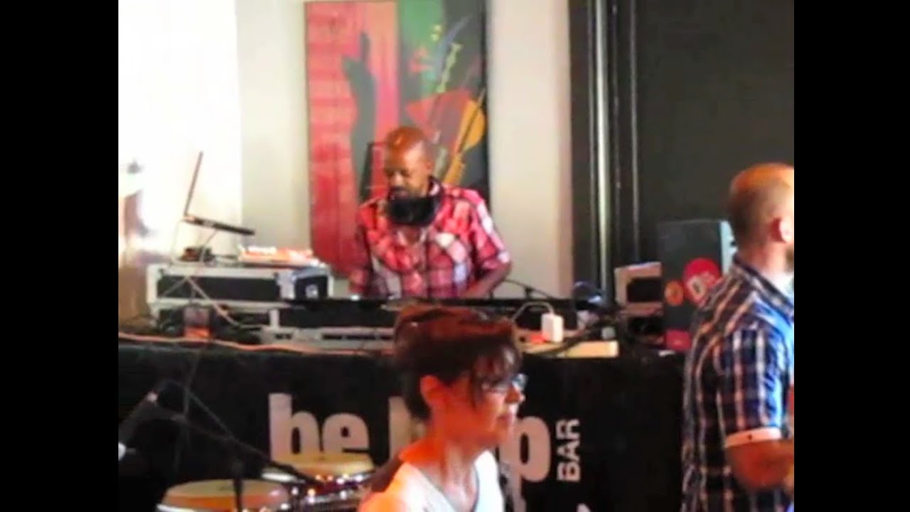 Nappy G. at BeBop Bar (San Sebastian, Spain) - DJ & Percussion - YouTube