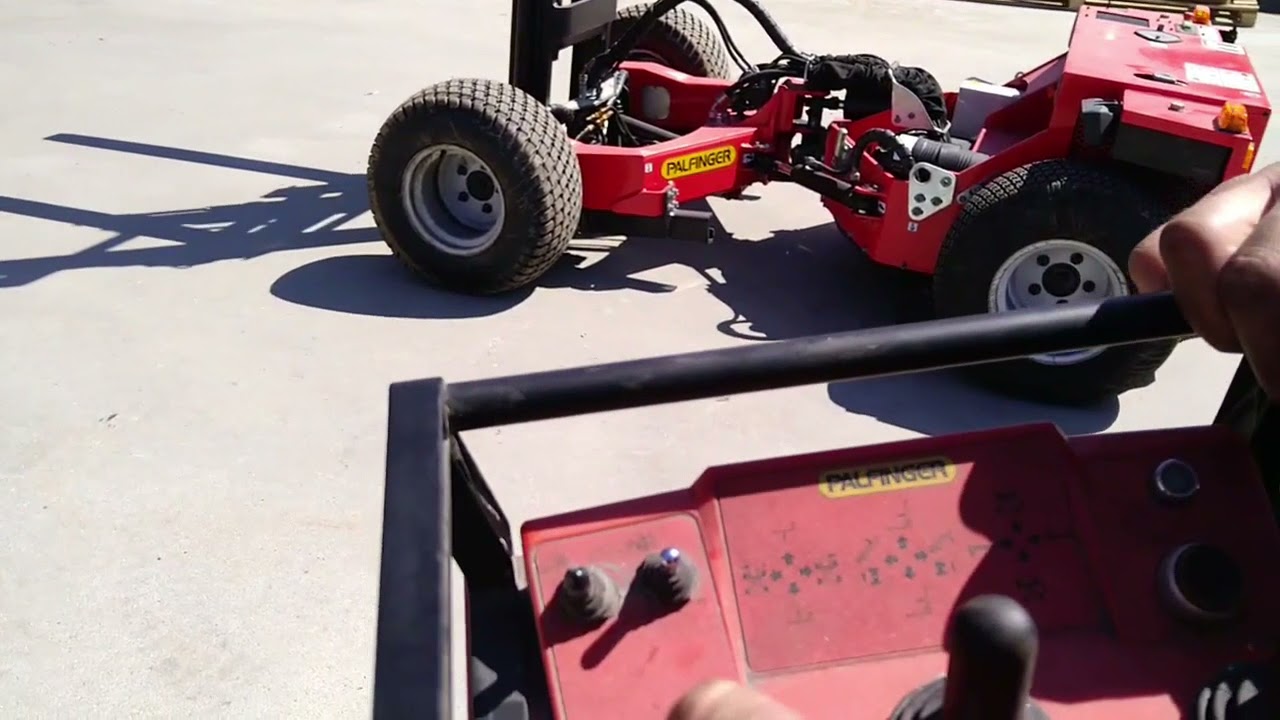 Palfinger BM 214 Collapsible forklift functions - YouTube