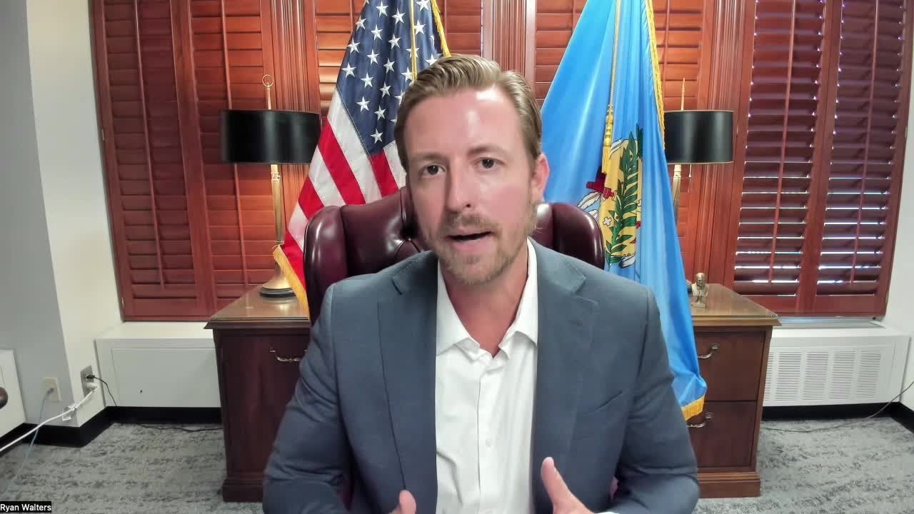 2 News interviews Superintendent Ryan Walters about Bible mandate - YouTube