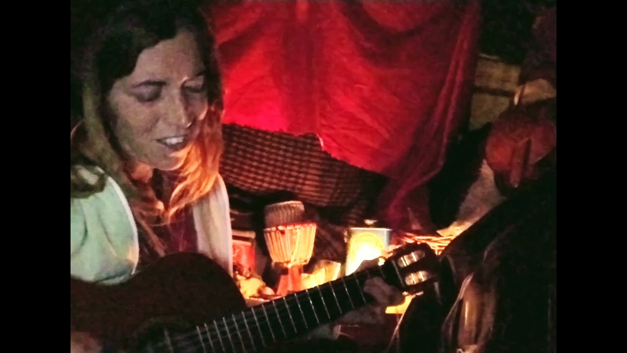 (Danit) Colibrí Dorado - versión acústica - YouTube