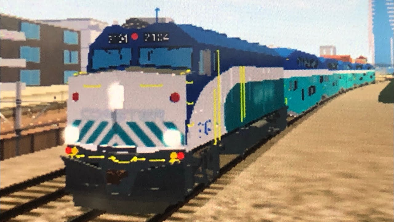 Coaster F40PH #2104 San Diego Commuter Train - YouTube