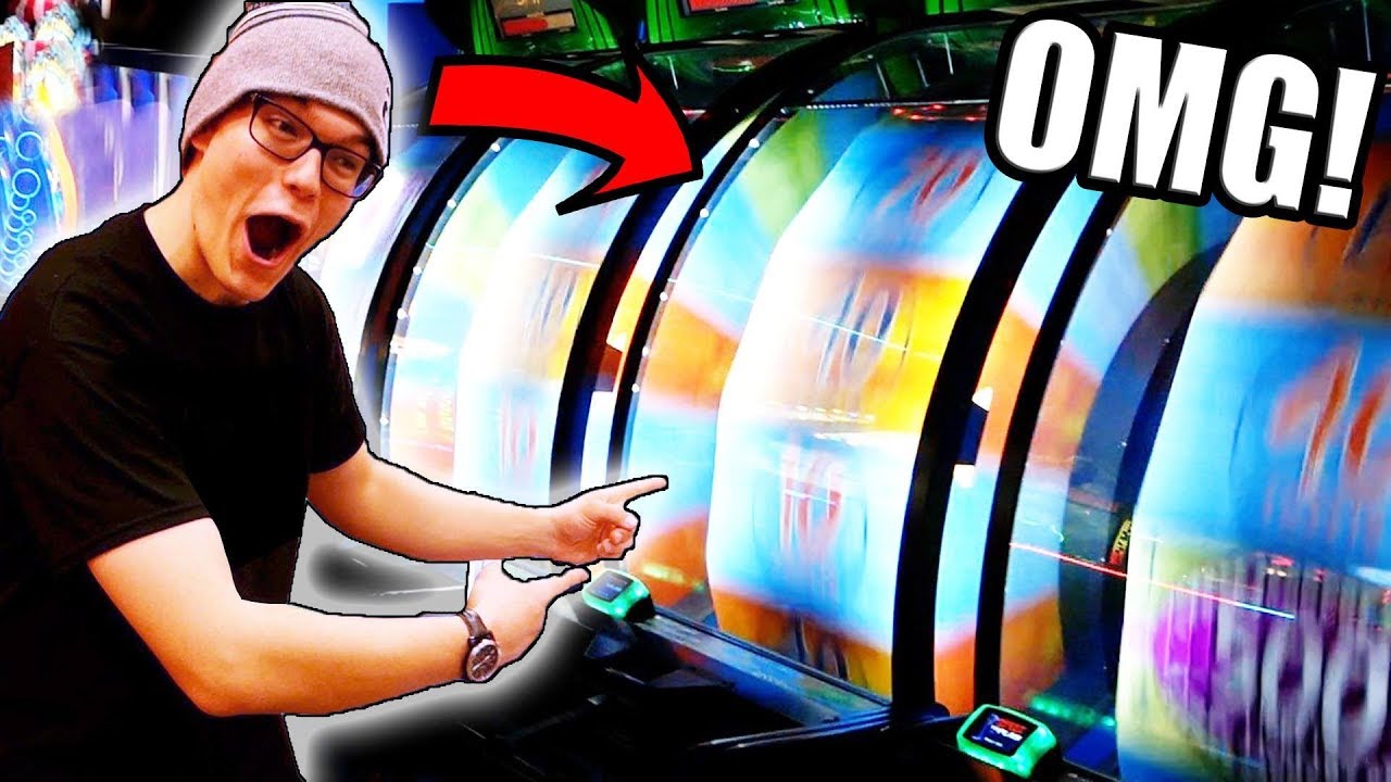 SPINNING ALL BIG BASS WHEELS AT ONCE! Arcade Games - YouTube