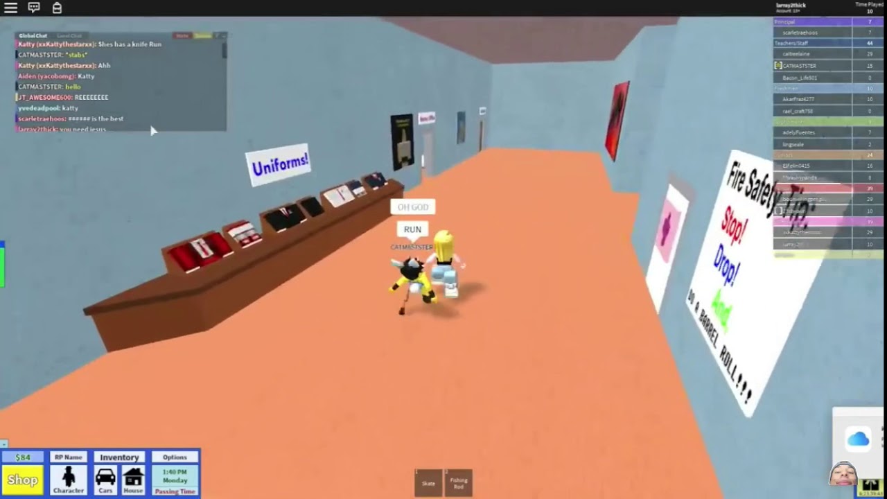 Larry playing roblox - YouTube