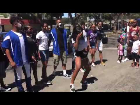 THEY REALLY KNOW HOW TO DANCE! | OfficialTSquadTV | Tommy The Clown ...