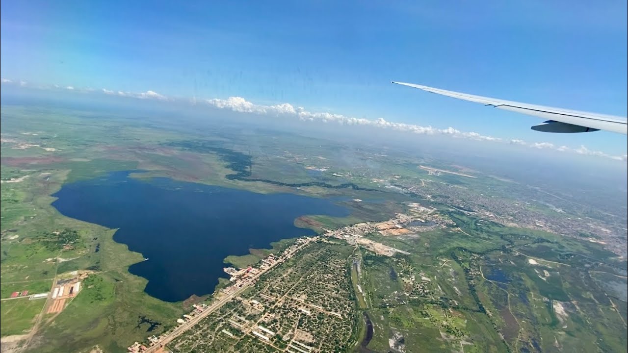 Emirates Airline EK793 - Landing Luanda from Dubai - 04Dec2023 - YouTube