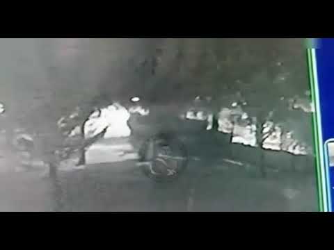 Ankara Trafik&29.09.2021 Eryaman’da bir siteden gece araba çalınmış.Sitenin kapısını kırarak kaçmış