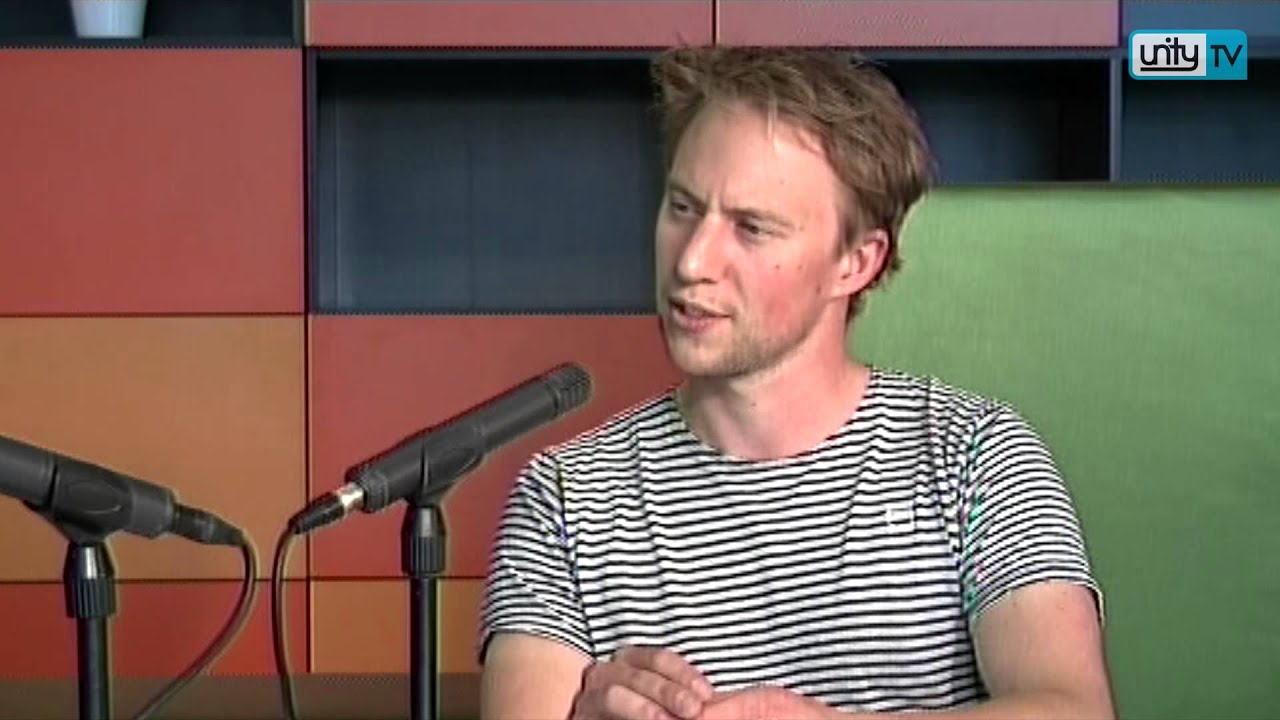 Aan tafel met Leendert 3 juni 2014 - YouTube