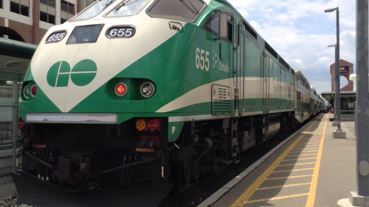 WB GO MPI MP40PH-3C 655 EB MP40PH-3C 648 Oakville GO May 30 2014 - YouTube