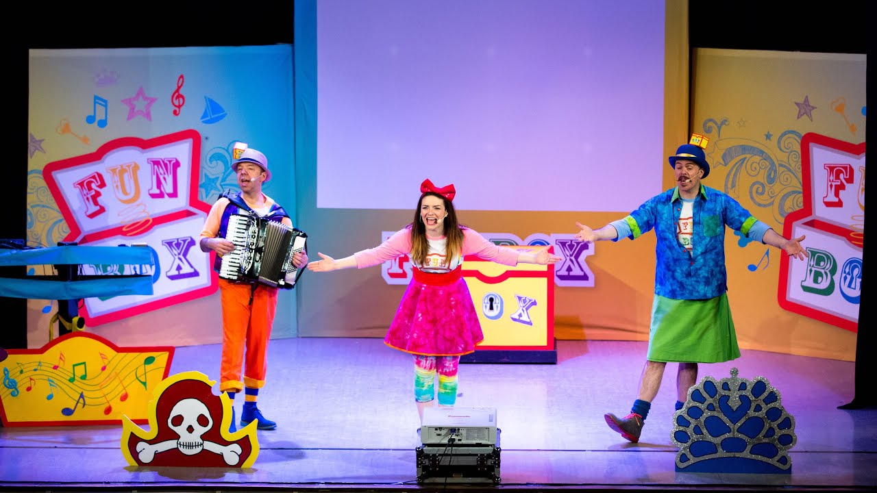 Fancy Dress Fun - YouTube