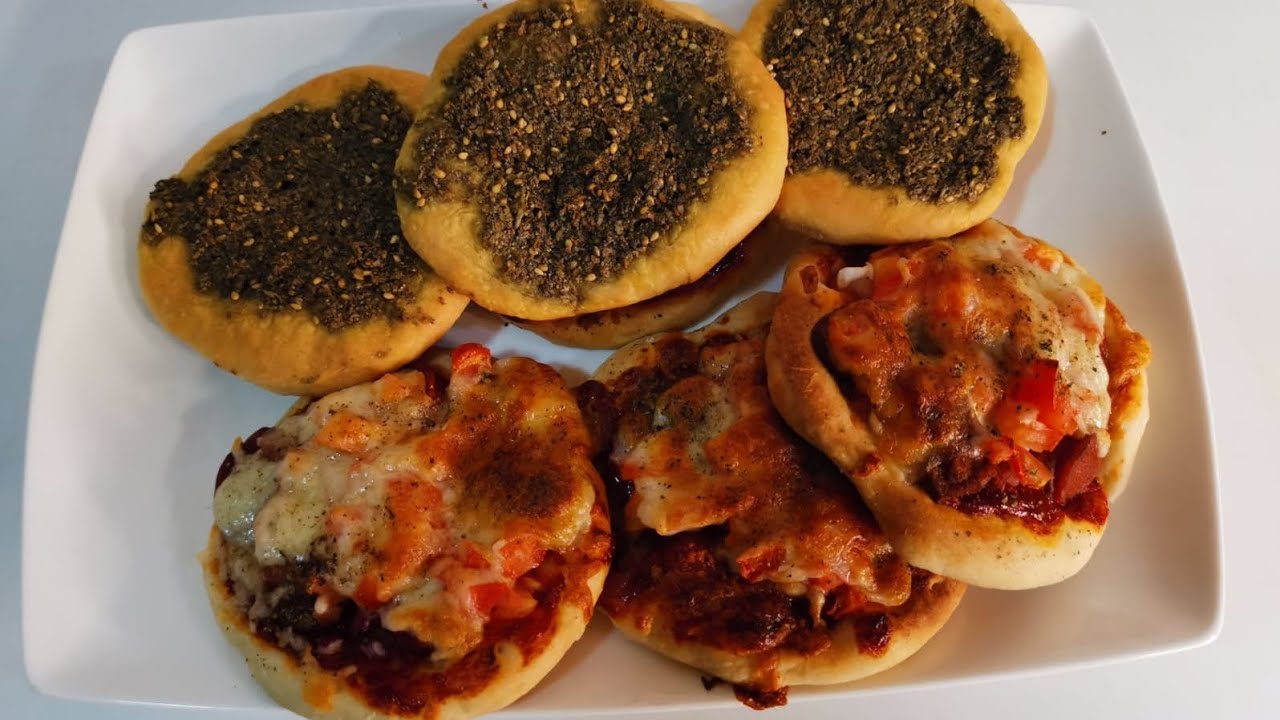 Arabic Pizza/Fatayer/Arabic Breakfast recipe/Manakish-fatayer-pizza ...