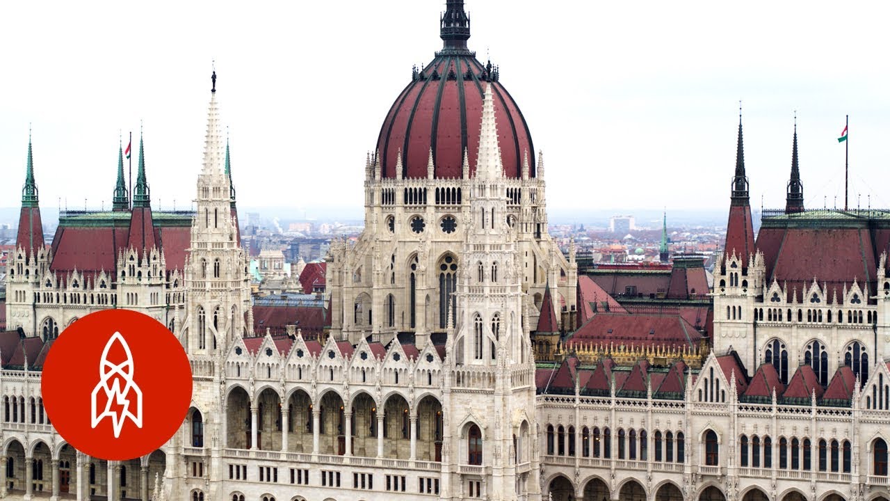 Budapest’s Golden Assembly - YouTube