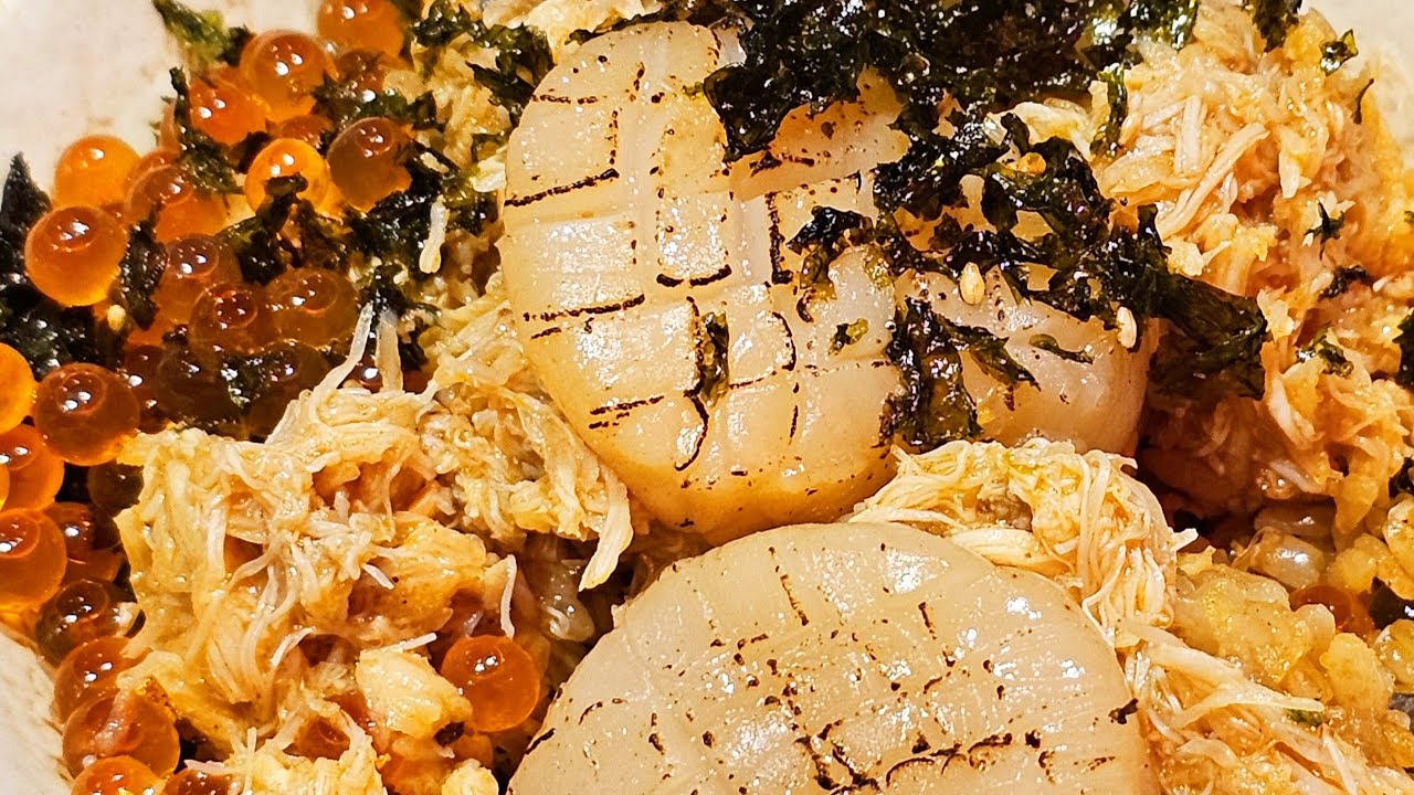 Kanimiso fried rice with grilled Hotate - YouTube