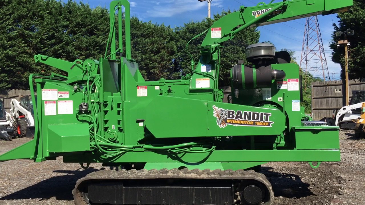 2011 Bandit 1890XP Chipper Stock #571-569 - YouTube