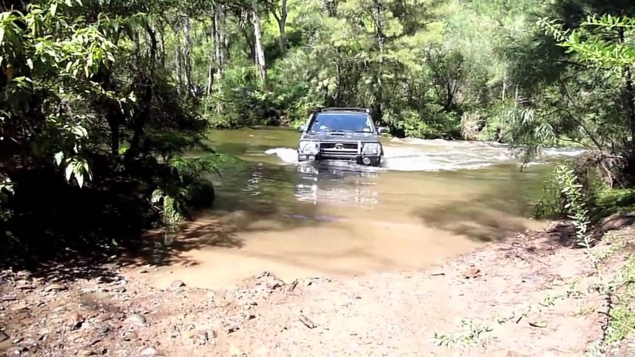 River crossing Bendethera 13 March 2011 - YouTube