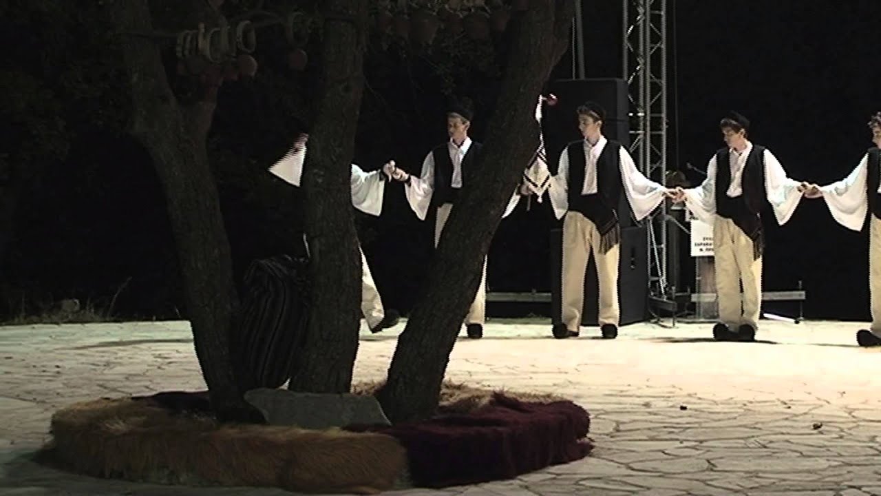 ΣΑΡΑΚΑΤΣΑΝΟΙ - YouTube