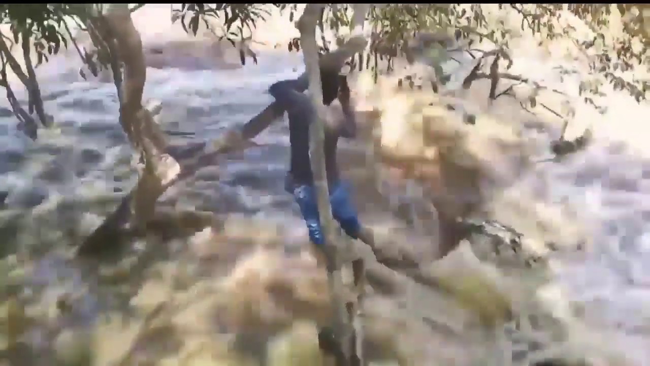 Scary Moments During Nature's Wrath Caught on Camera - YouTube