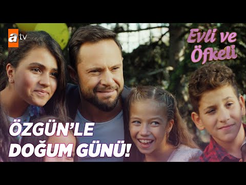Merve'nin doğum gününe Özgün geldi! - Evli ve Öfkeli 3. Bölüm