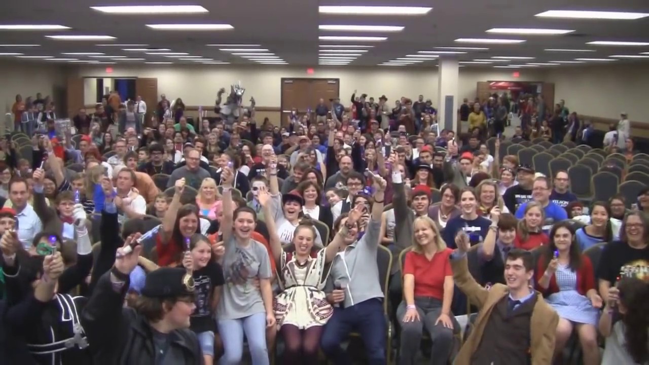 Doctor Who - Paul McGann and Friends Recreate '500 Miles' at Pittsburgh ...