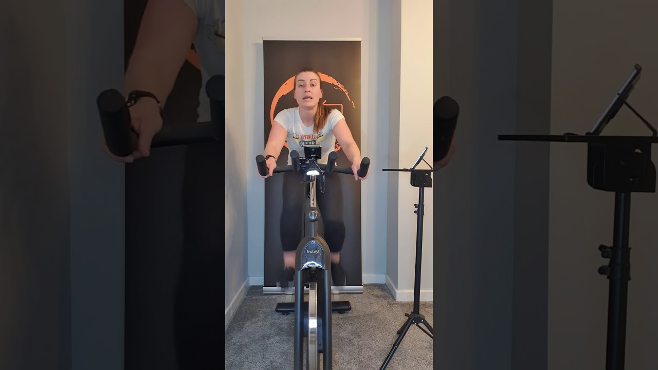 FREE Spin class - 90s Style Spinning - YouTube