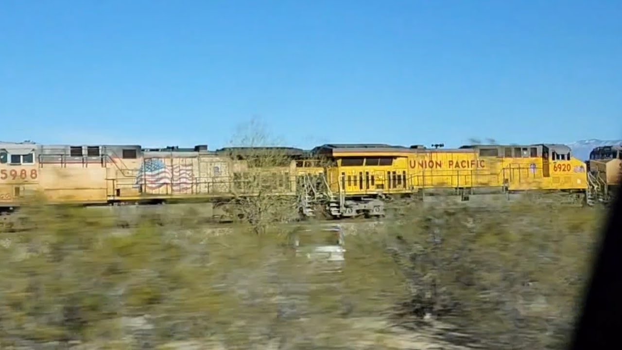 New DPU Units On The Coal Train! UP 6706 EX-CNW PATCH Leads UP MTUMC ...