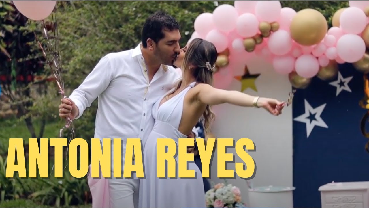 Antonia Reyes Echeverry ️ - YouTube